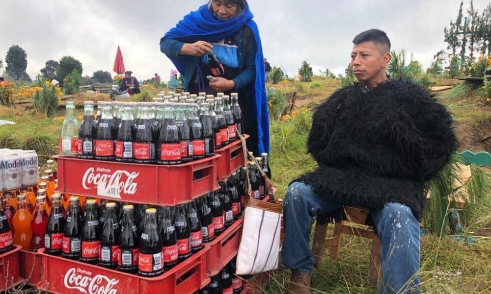 Chamula: El Pueblo Que "más Consume" Coca-Cola En Todo El Mundo