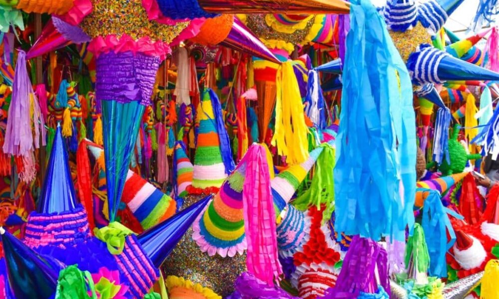 Calaveritas Literarias: Historia, Tradición Y Sátira Mexicana Que Perdura