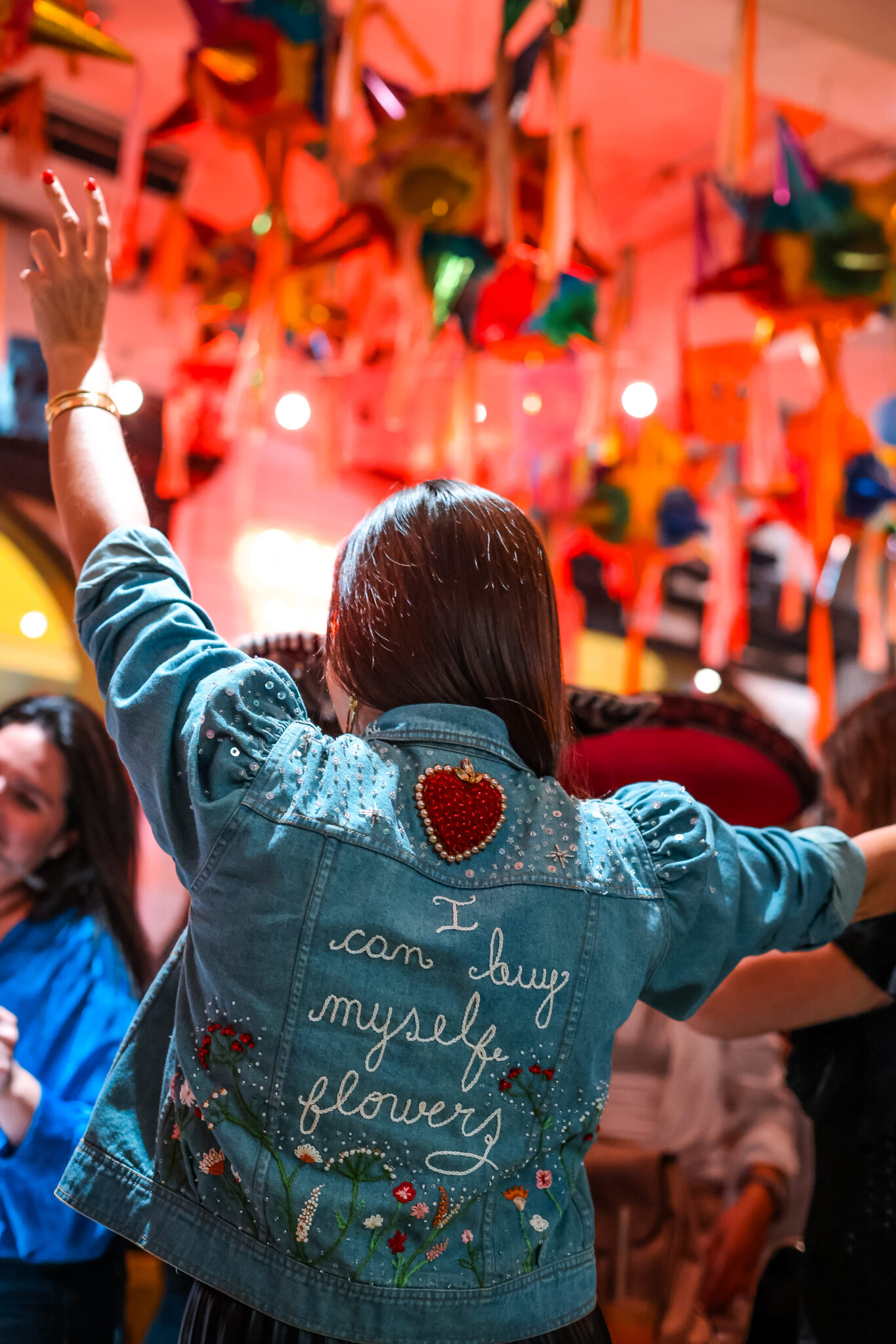 María Mezcal: El Bar Que Empodera Con Tacos, Mezcal Y Baladas Pop Mexicanas