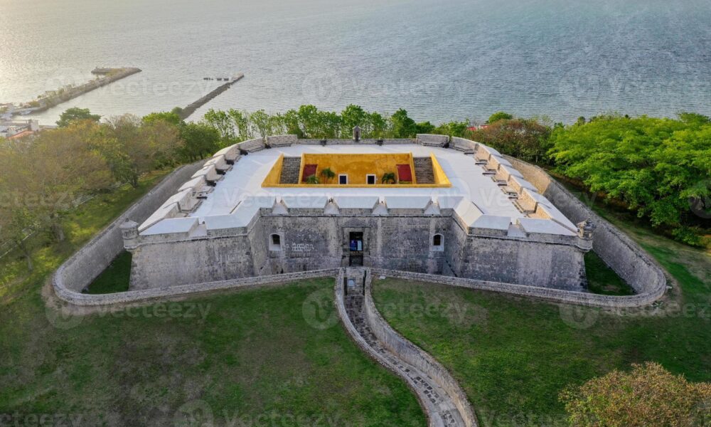 FUERTE DE SAN MIGUEL, ARQUITECTURA MILITAR EN CAMPECHE - La Revista del ...