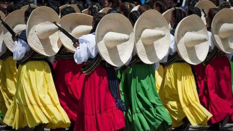 Las Adelitas: Heroínas De La Revolución Mexicana Que Desafiaran Las ...